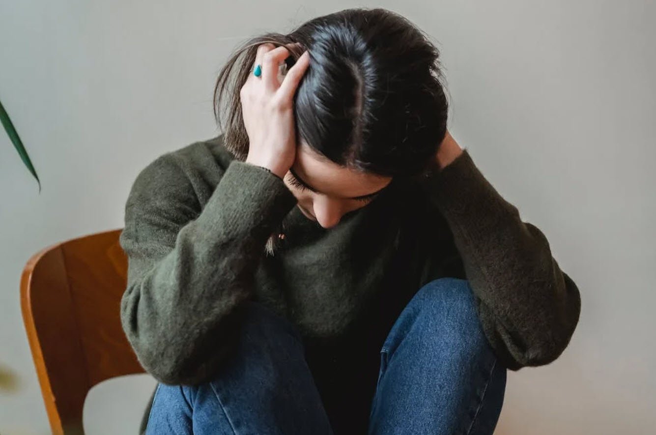 Top 15 Signs - Your Mental Breakdown Is Actually an Emotional ...